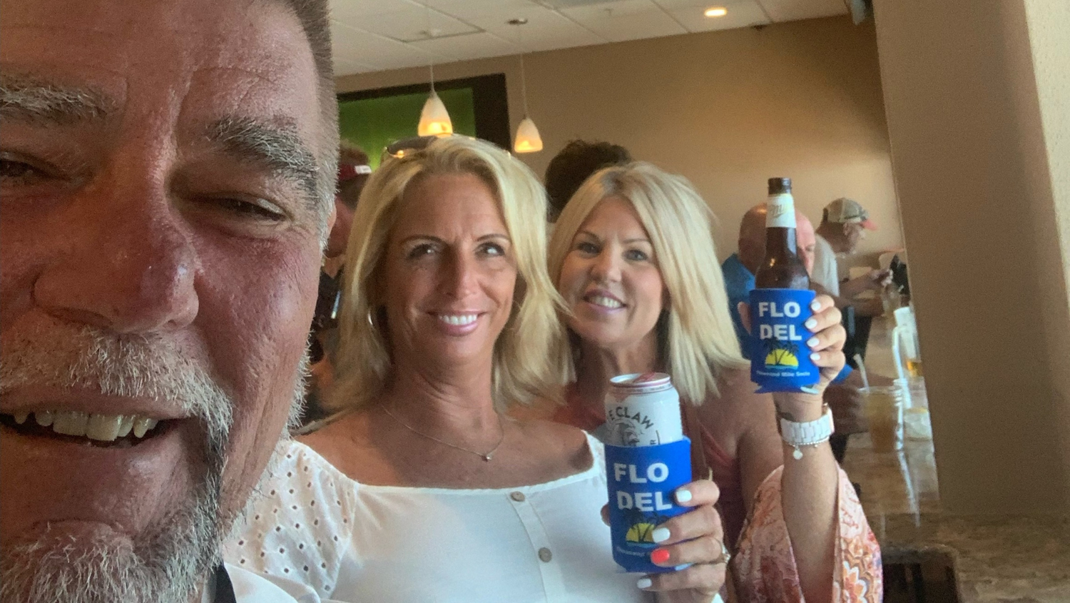FLO DEL Apparel & Accessories - 1000 Mile Smile